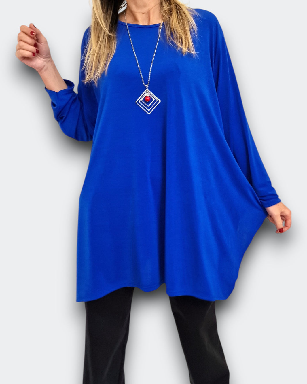 Abbigliamento Taglie Forti Donna - Moda Elegante e Confortevole ...